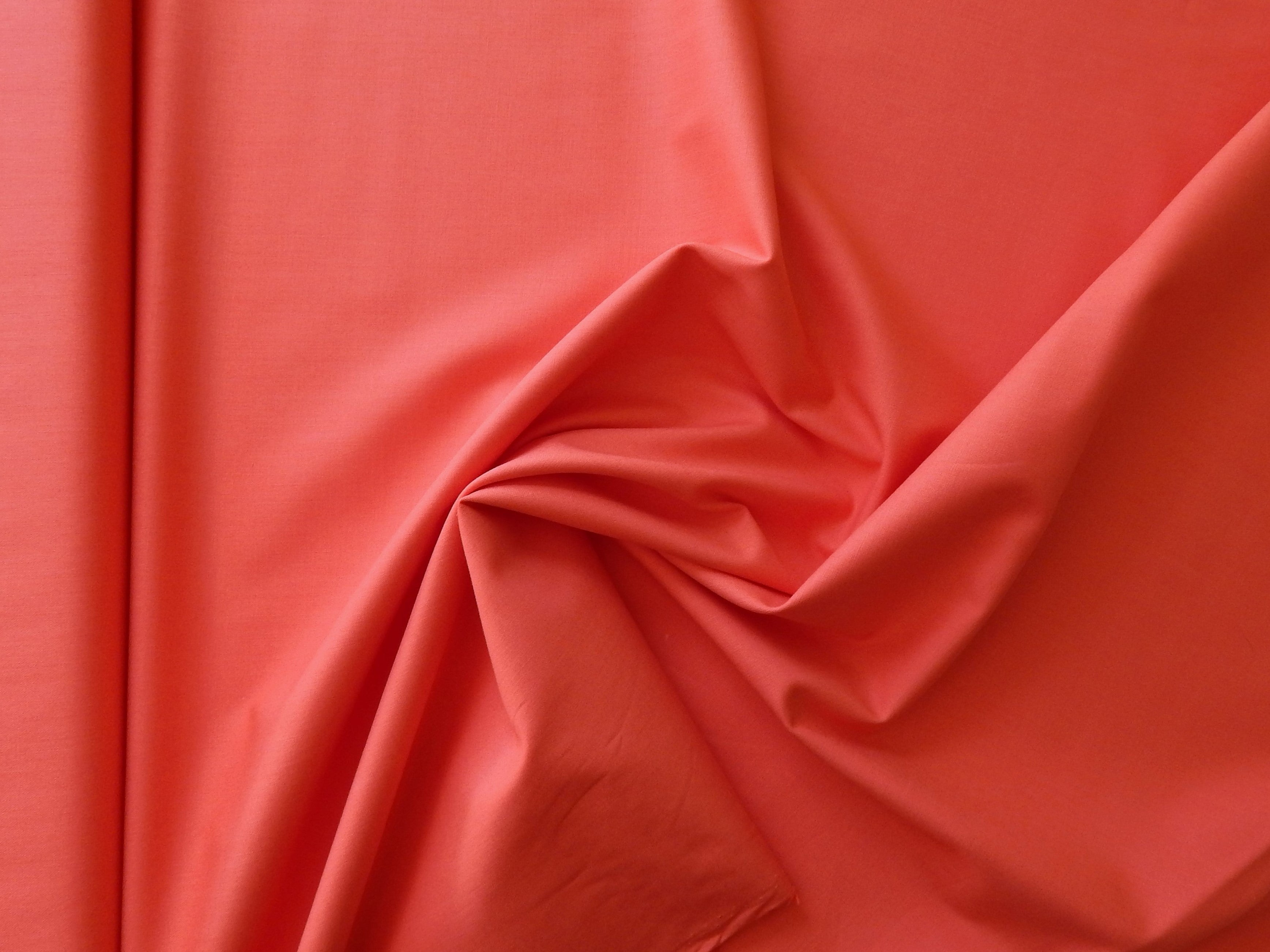 Painter's Palette Cotton Fabric - Lipstick – Legacy Fabrics