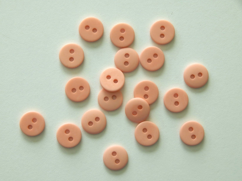 Peach Polyester Buttons – Legacy Fabrics